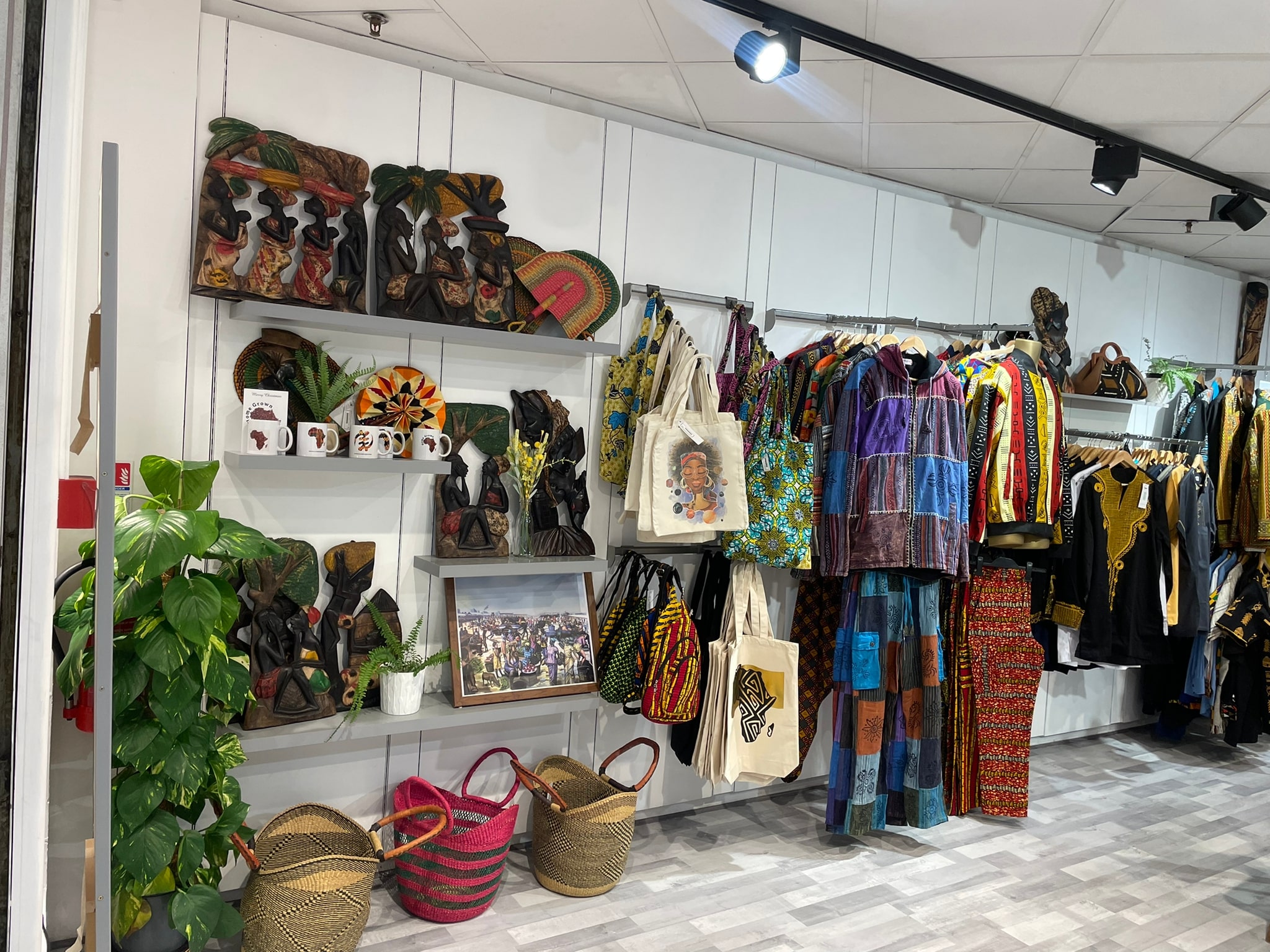 Dawit Men's African Accessories Gift Set | African Clothing Store UK